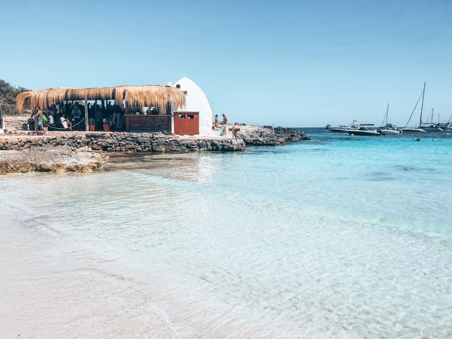 Menorca guide | Best beaches in Menorca & more | Jill on journey